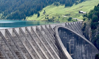 Introduction to Dams and Reservoirs - AVK Fusion Indonesia